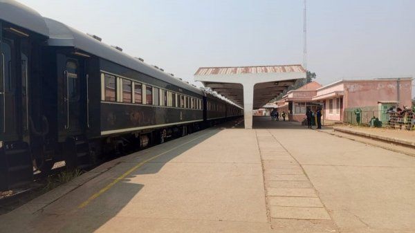 Comboio De Luxo Rovos Rail Explora O Cfb De Angola - Portal - moxico.gov.ao